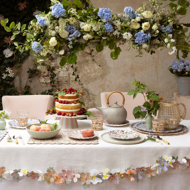 Cake Stand – Meri Meri